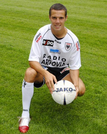 Djamel Mesbah, to Echorouk: â€œI am the happiest person in the worldâ ...