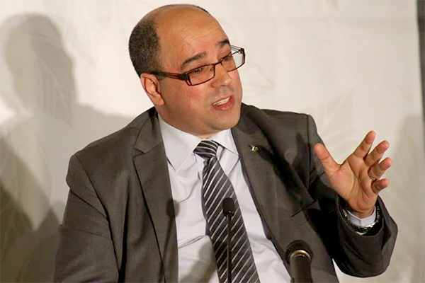 مخابرات المخزن تطارد أنور مالك – الشروق أونلاين