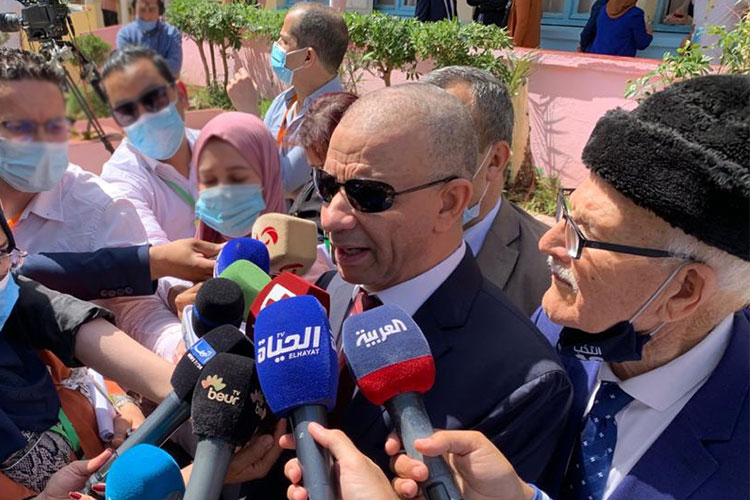 بن قرينة يصنع الحدث بتصريح مثير! – الشروق أونلاين