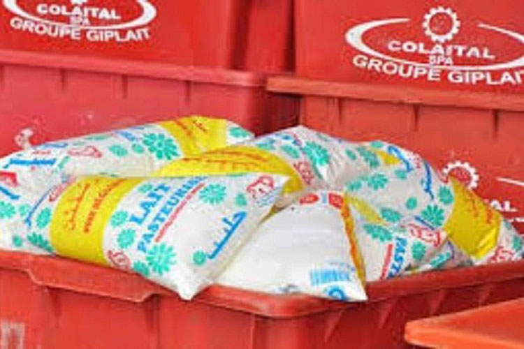 Le lait en sachet restera a 25 dinars – الشروق أونلاين