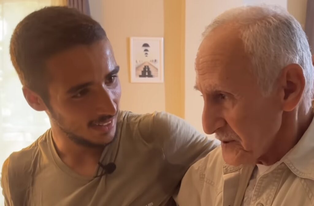 VIDEO: Parti a pied de Paris, voila Mehdi arrivé chez son grand-père a ...