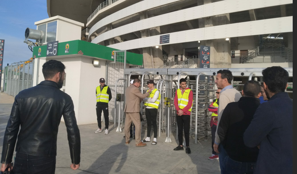 انطلاق عملية تسليم تذاكر المباراة الافتتاحية للشان – الشروق أونلاين
