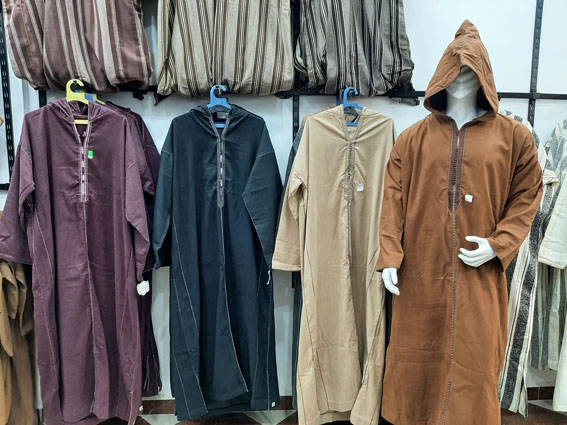 القشابية الجزائرية الأصيلة تنافس أفخم المعاطف الشتوية – الشروق أونلاين