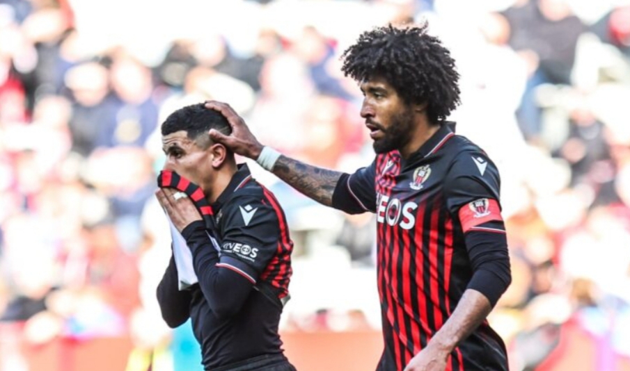 Le capitaine d'OGC Nice prend la défense de Youcef Atal – الشروق أونلاين