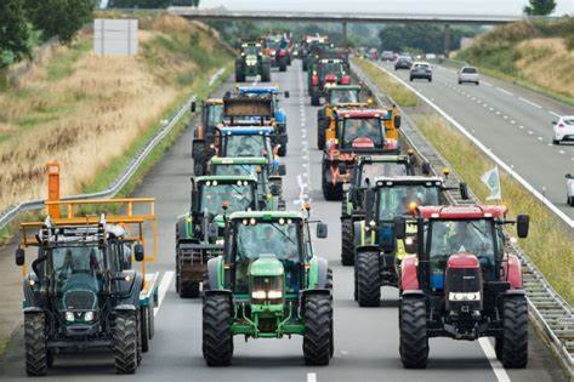 Blocus de Paris: Le plan des agriculteurs en colère qui veulent ...