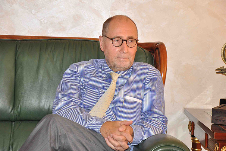 Former French Ambassador to Algeria in Trouble – الشروق أونلاين