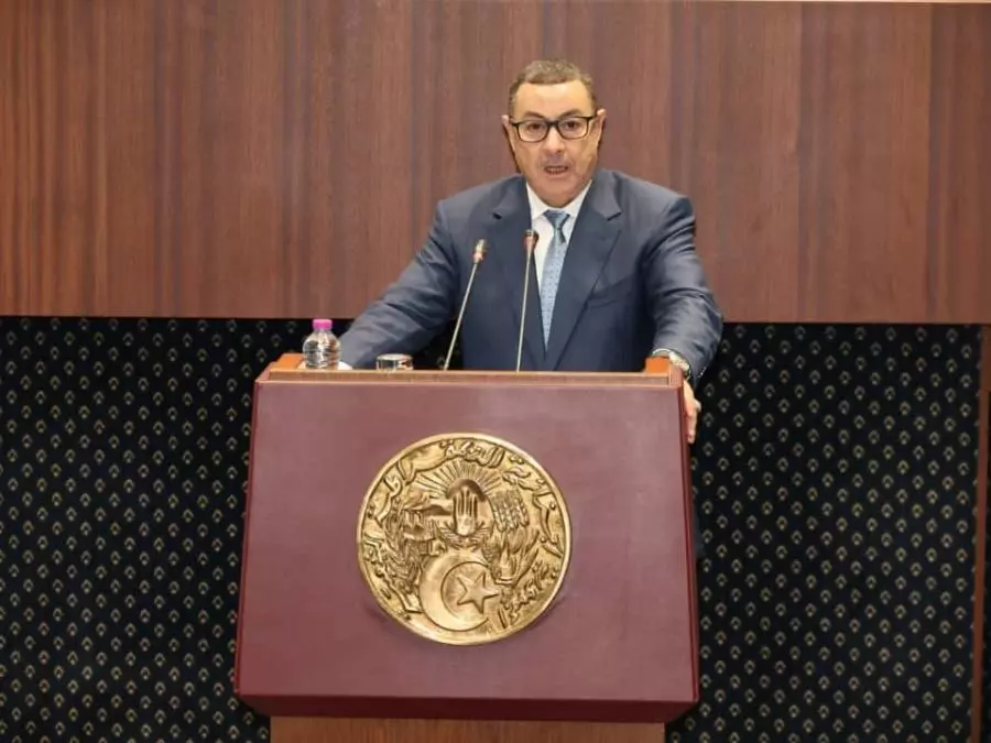 Sayoud: L'Etat sera intransigeant envers quiconque portera atteinte à ...