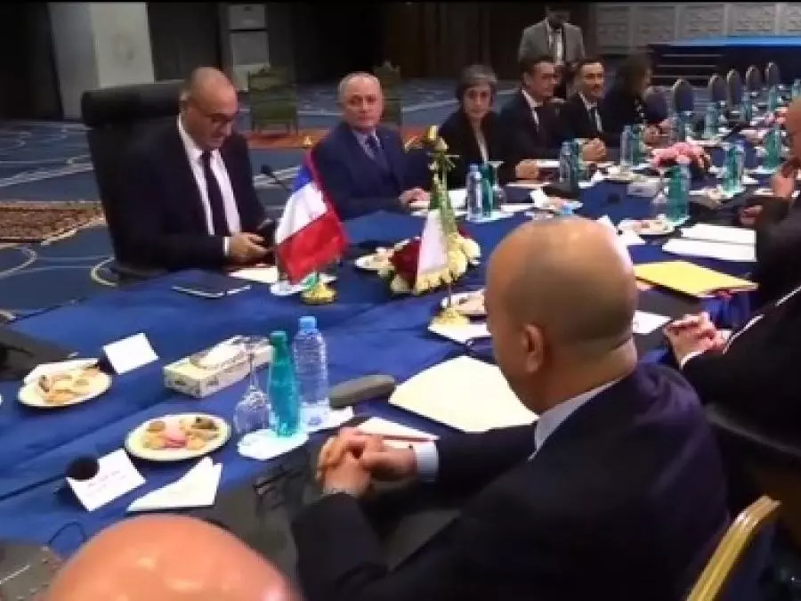 Saïd Sayoud et Laurent Nunez président une séance de travail élargie ...